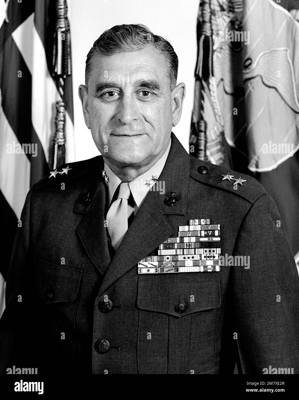 L usmc hi-res stock photography and images - Alamy