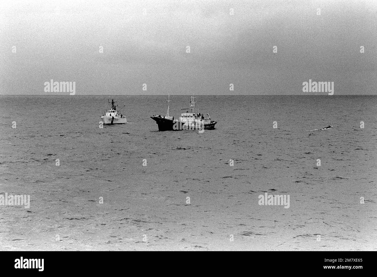 Uss clifton sprague hi-res stock photography and images - Alamy
