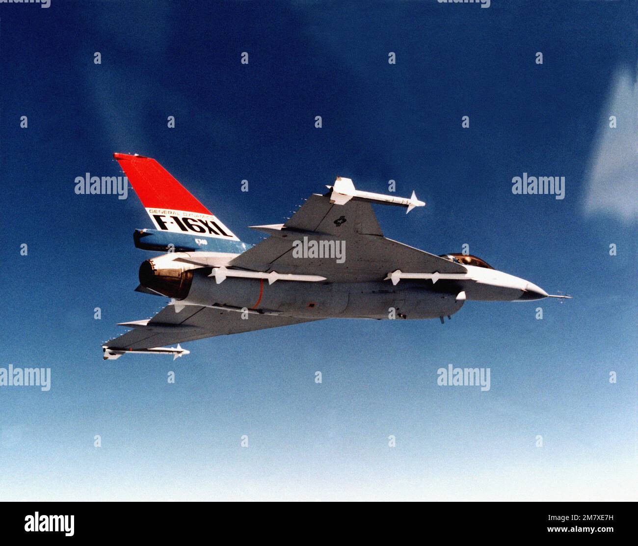 An air-to-air right side view of an F-16XL Fighting Falcon prototype ...