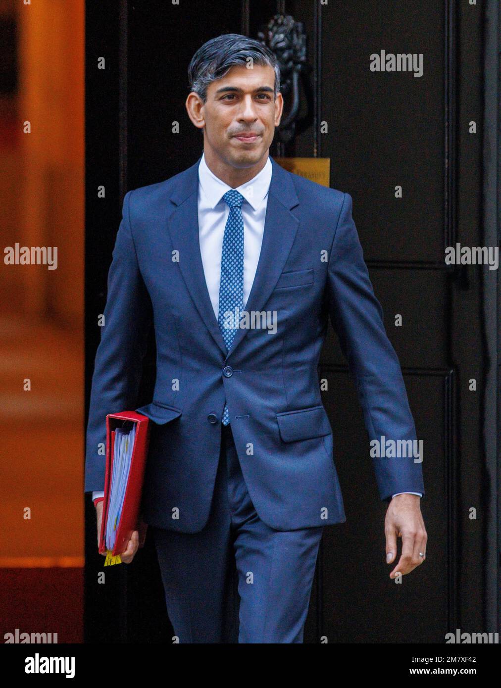 London, UK. 11th Jan, 2023. Prime Minister, Rishi Sunak, leaves Downing ...