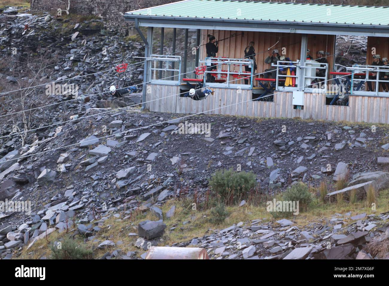 Penrhyn quarry zipline hi-res stock photography and images - Alamy