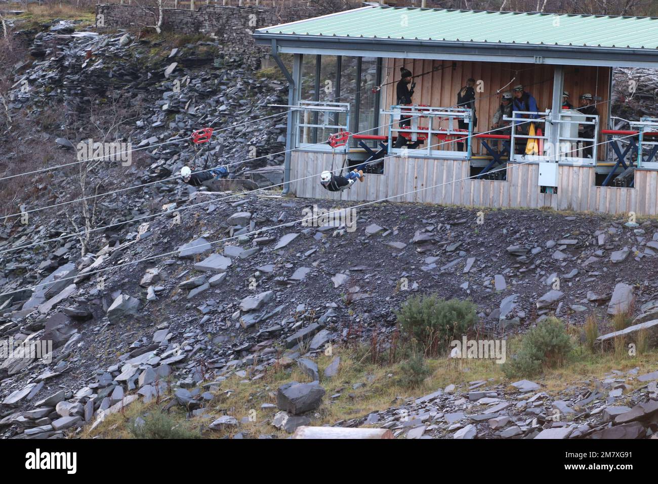 Penrhyn quarry zipline hi-res stock photography and images - Alamy