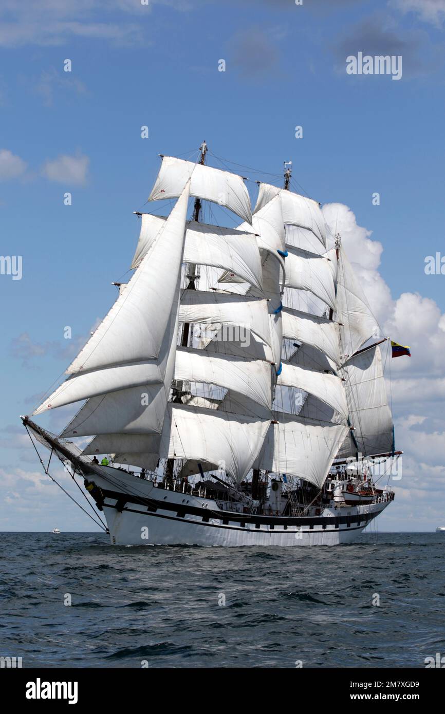Venezuelan tall ship Simon Bolivar, race start, Torbay, 2016 Stock ...
