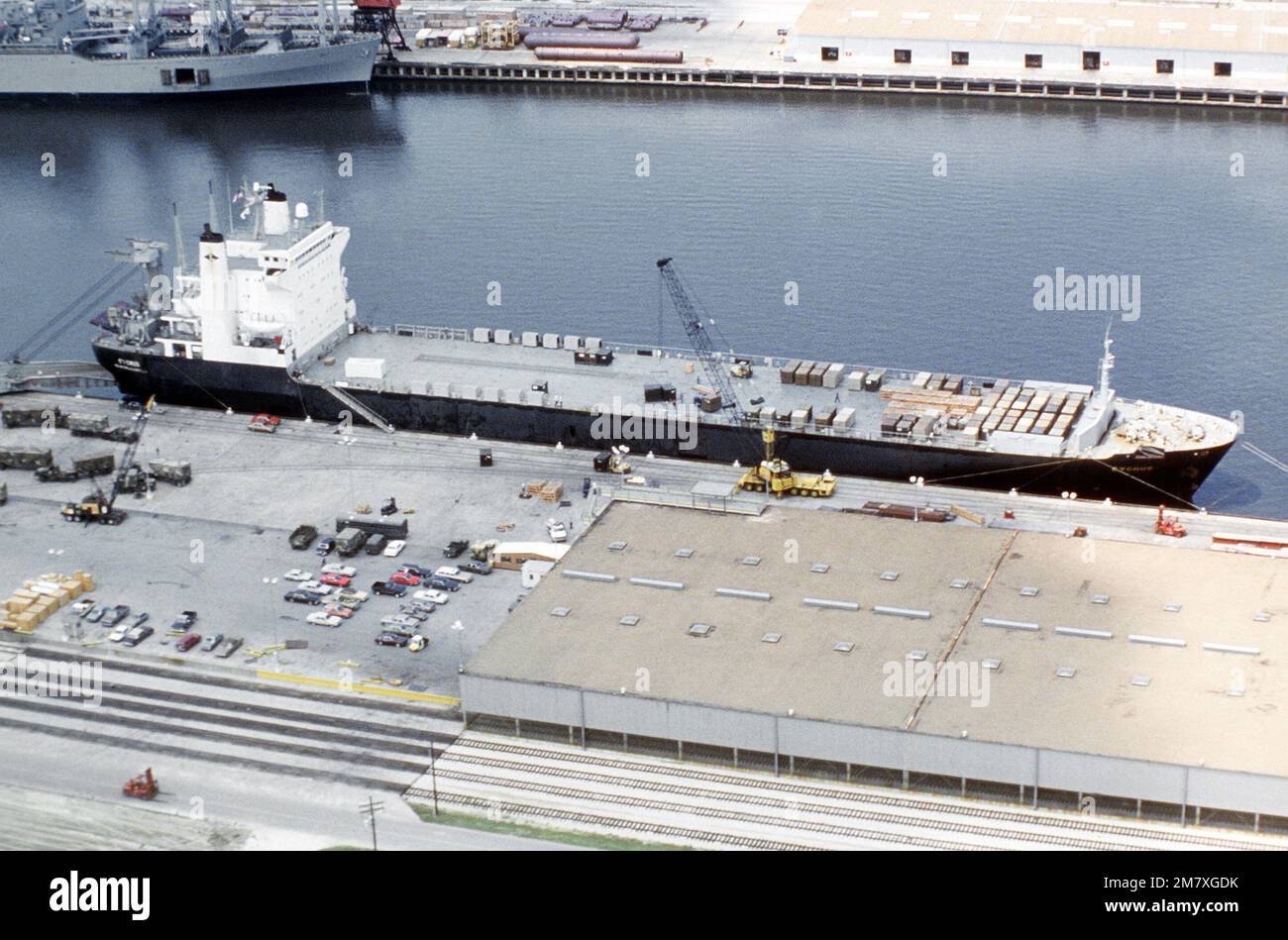Usns comet hi-res stock photography and images - Alamy