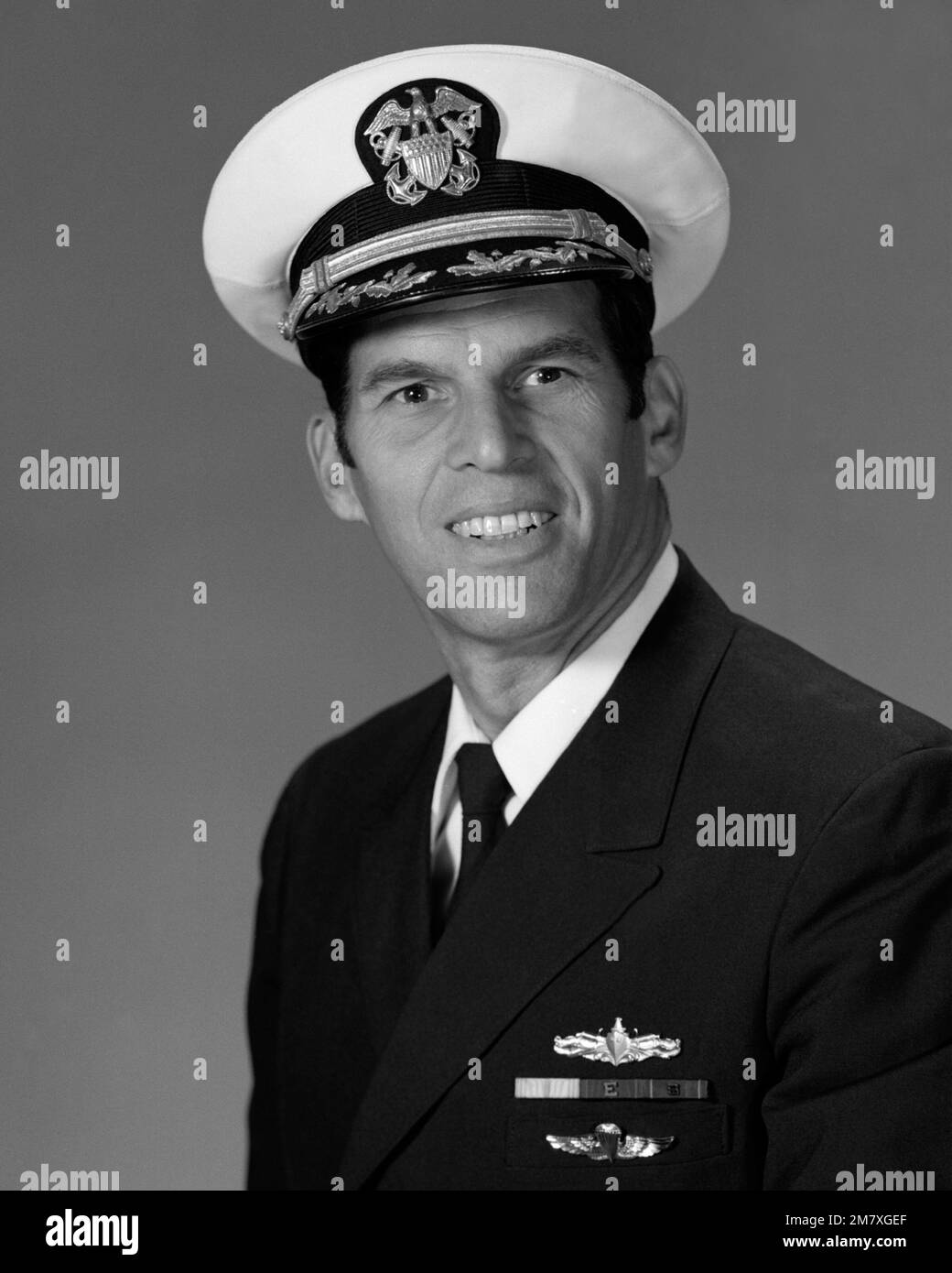 CAPT Stephen G. Yusem, USN (covered). Country: Unknown Stock Photo - Alamy CAPT Stephen G. Yusem, USN (covered). Country: Unknown Stock Photo - Alamy