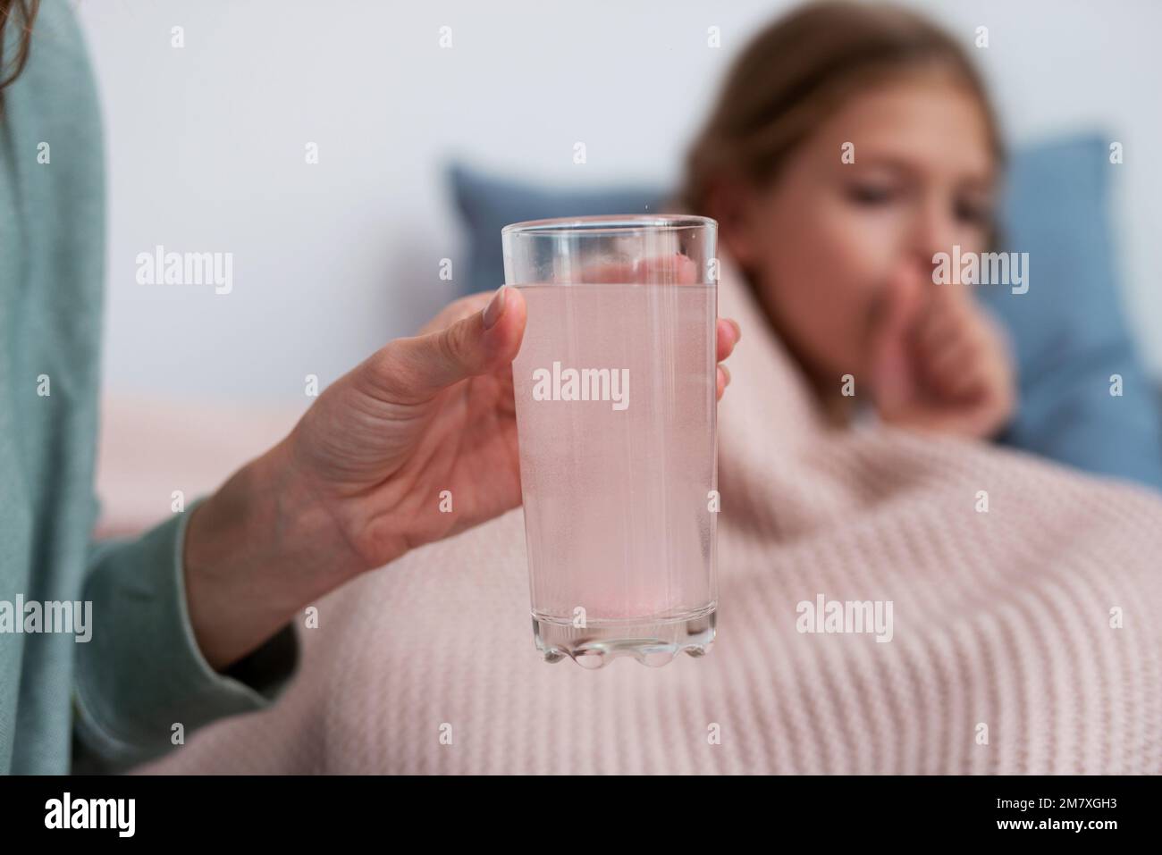 Effervescent tablet is dissolved in a glass of water - this is medicine ...