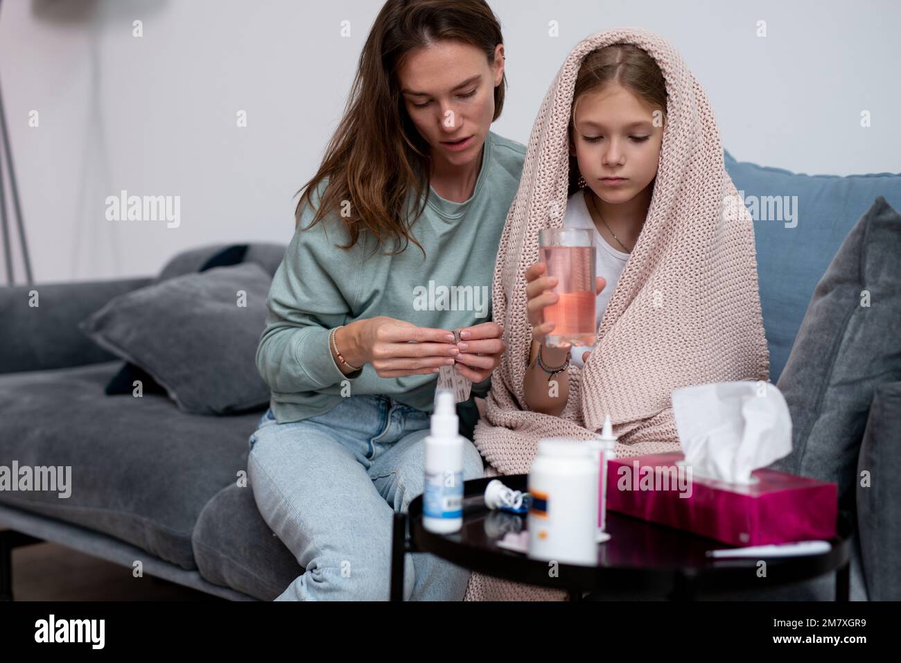 Child sick home parent hi-res stock photography and images - Alamy