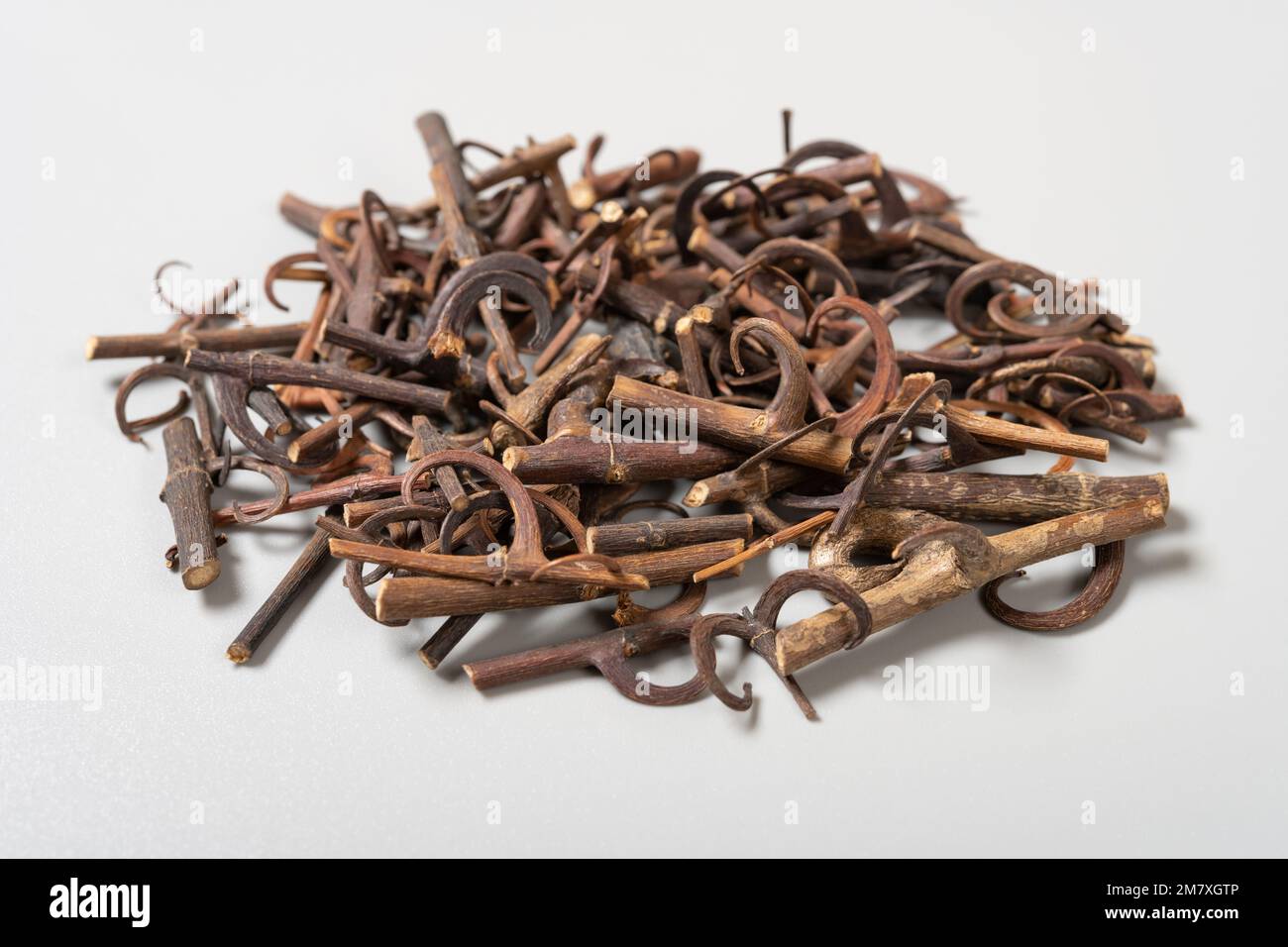 angle view herb GouTeng or Uncariae Ramulus cum Uncis or Sharpleaf ...