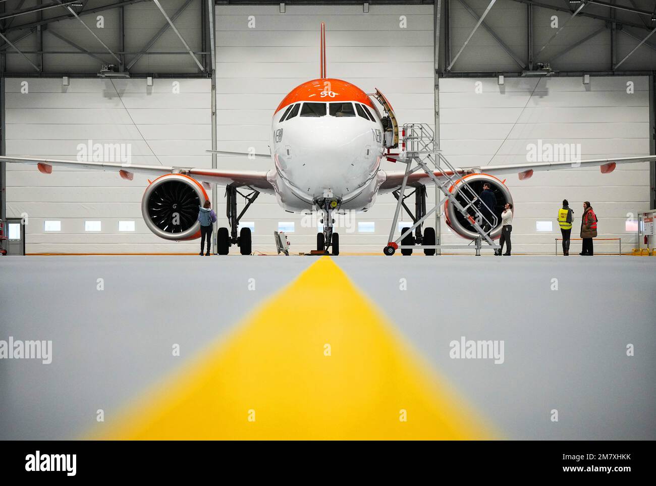 11 January 2023, Brandenburg, Schönefeld: An Airbus A320 Neo stands in ...