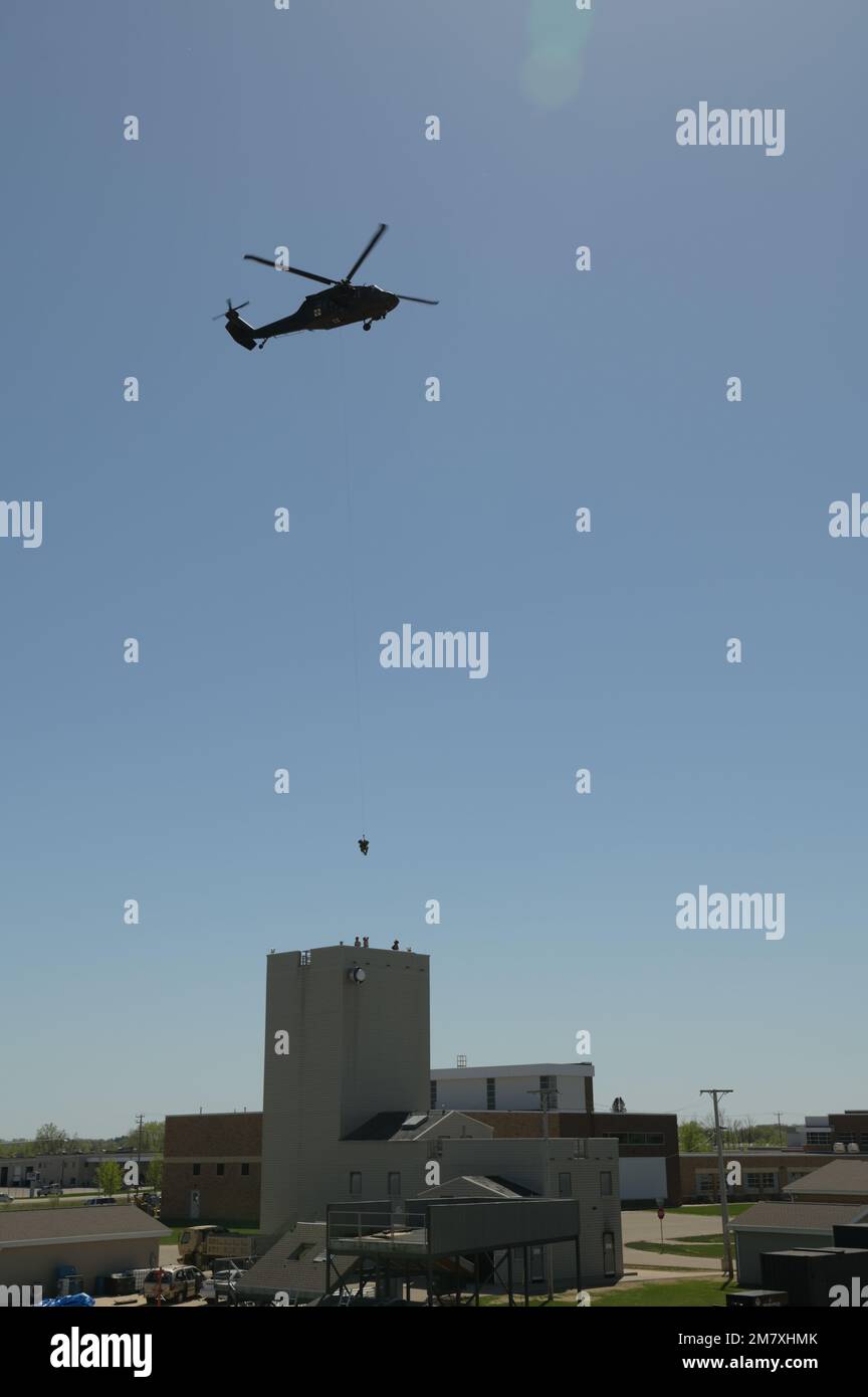 A U.S. Soldier from the 104th Aviation Unit out of Madison, Wisconsin ...