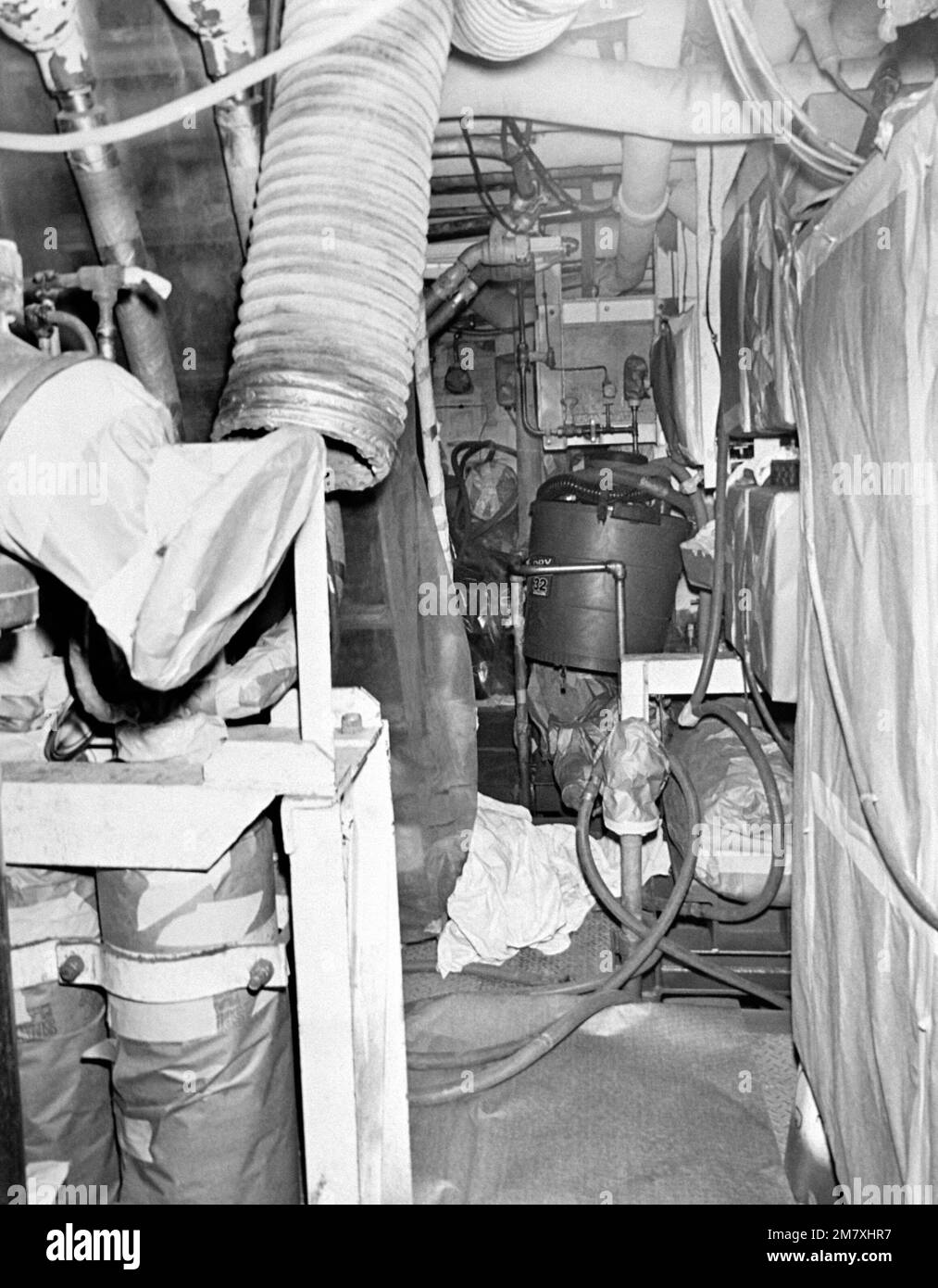 Auxiliary machine room 1 hi-res stock photography and images - Alamy