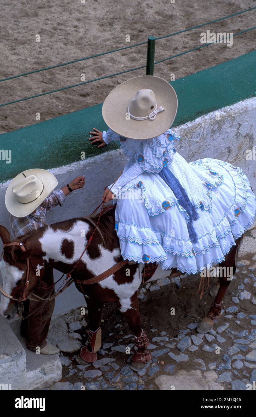 Charreada mexico hi-res stock photography and images - Alamy