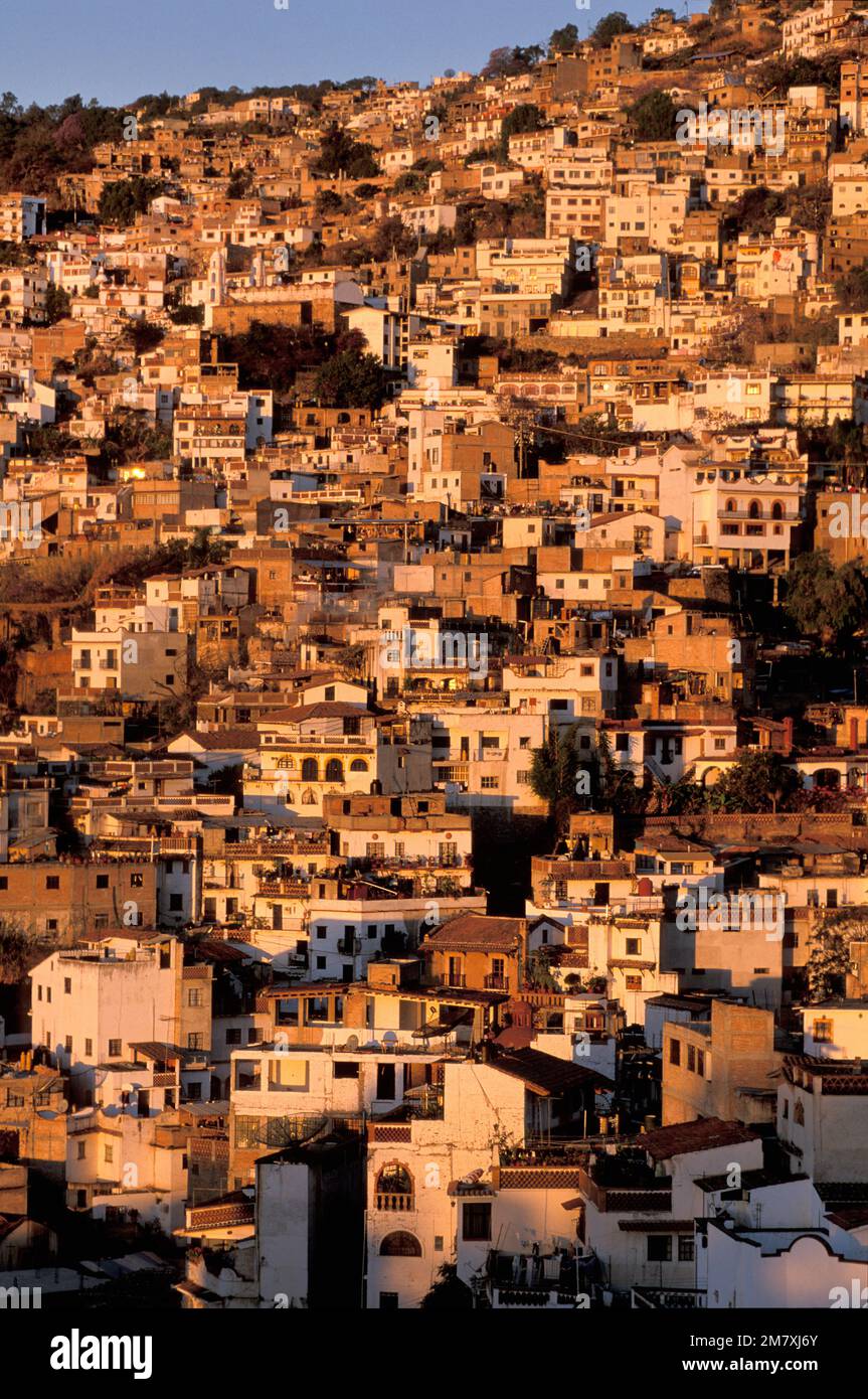 Mexico, Guerrero, Taxco, Colonial, town Stock Photo - Alamy