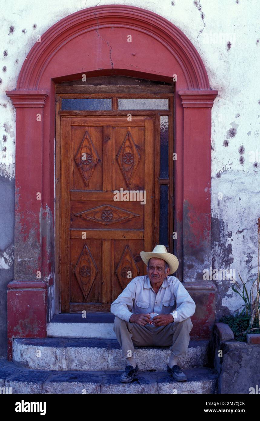 Baja step hi-res stock photography and images - Alamy