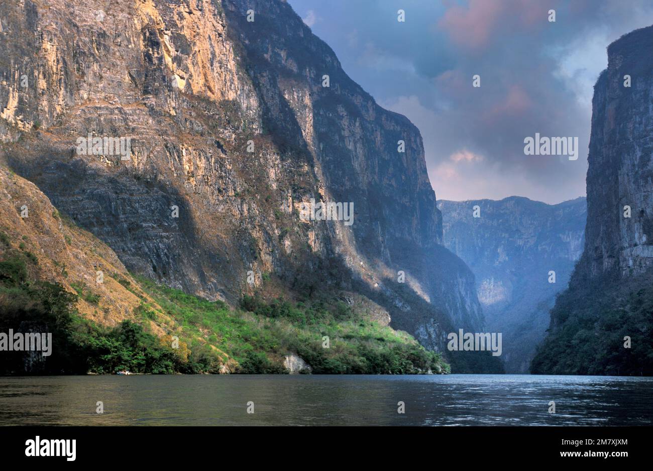 Canon del Sumidero National Park, Tuxtla Gutierrez, Chiapas, Mexico ...