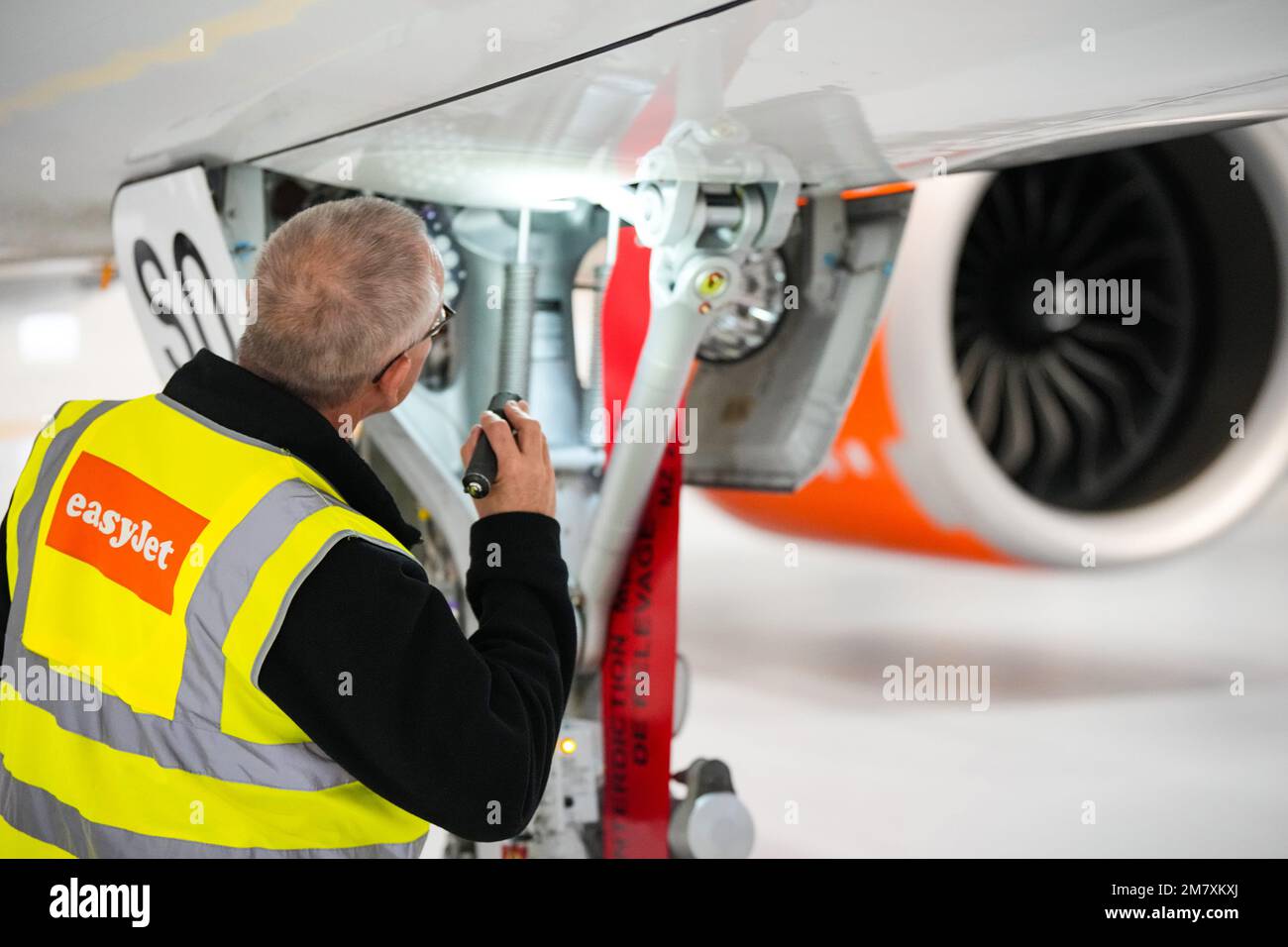 11 January 2023, Brandenburg, Schönefeld: Olaf Groß, Licence Engineer ...