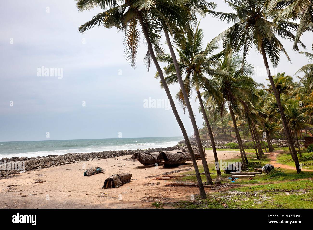 Varkala cliffs hi-res stock photography and images - Alamy