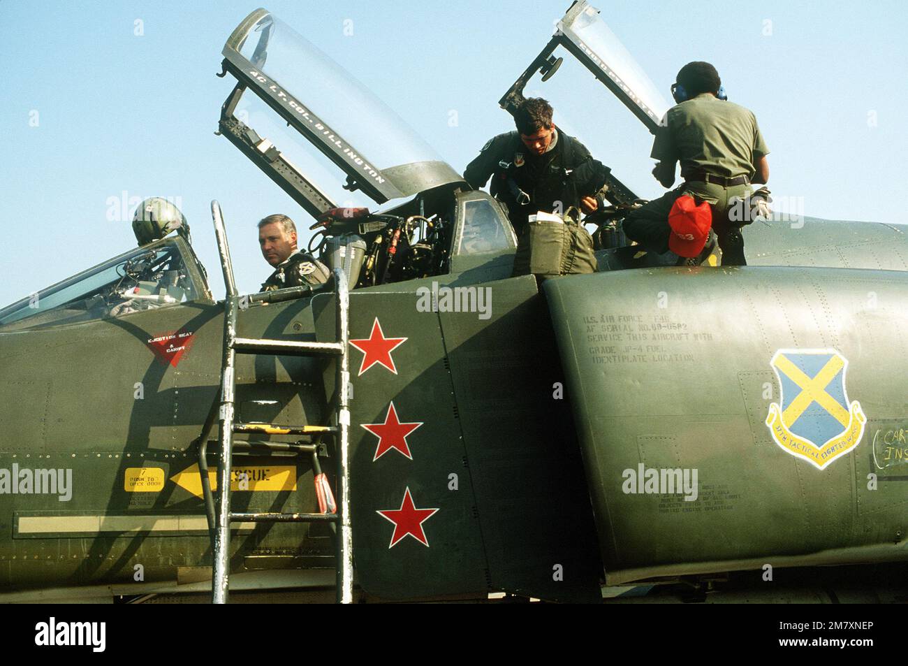 F 4 phantom cockpit hi-res stock photography and images - Alamy