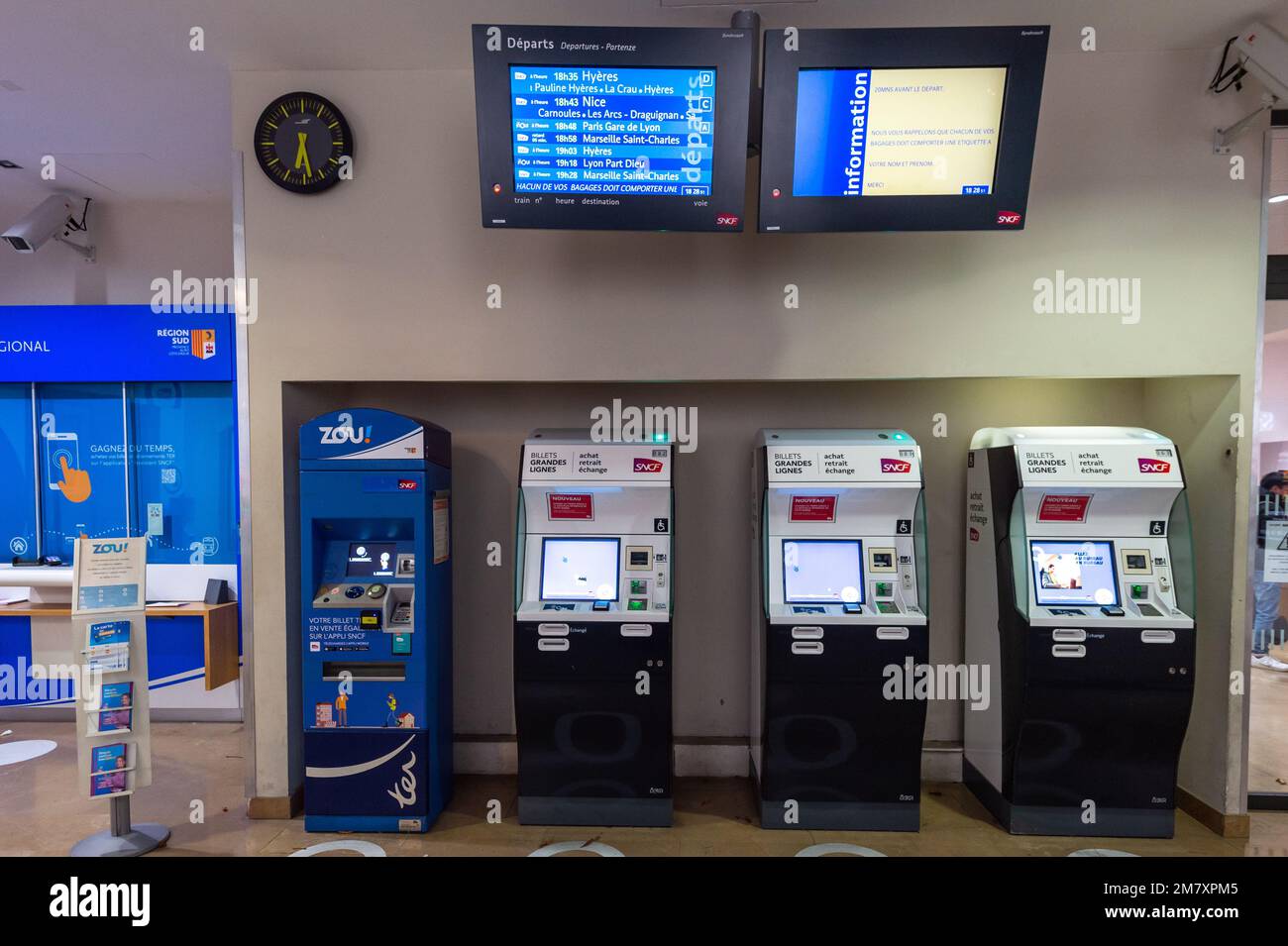 View of automatic train ticket machines at Toulon railway station (Var ...