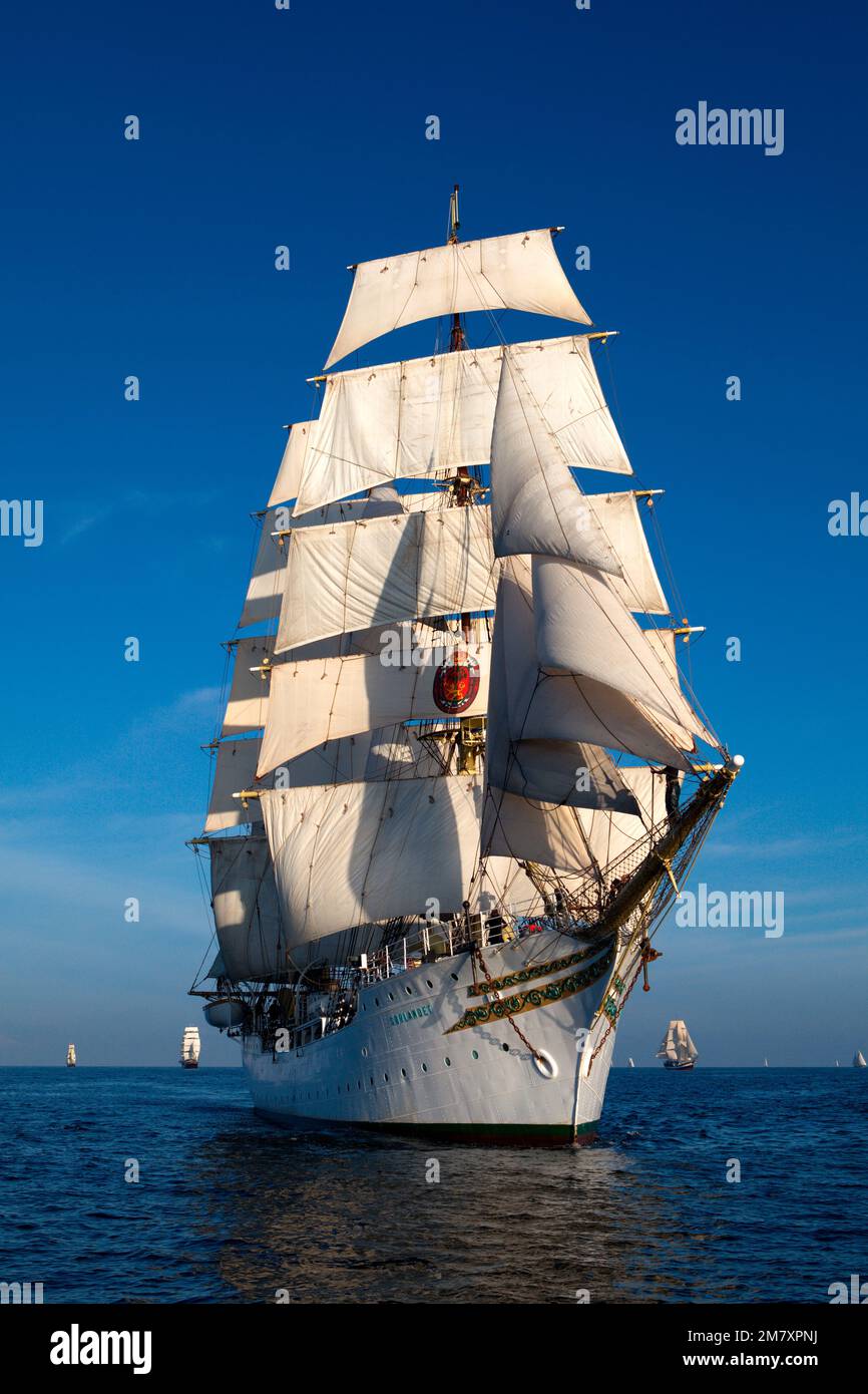 Norwegian tall ship Sorlandet, race start, 2010 Stock Photo - Alamy