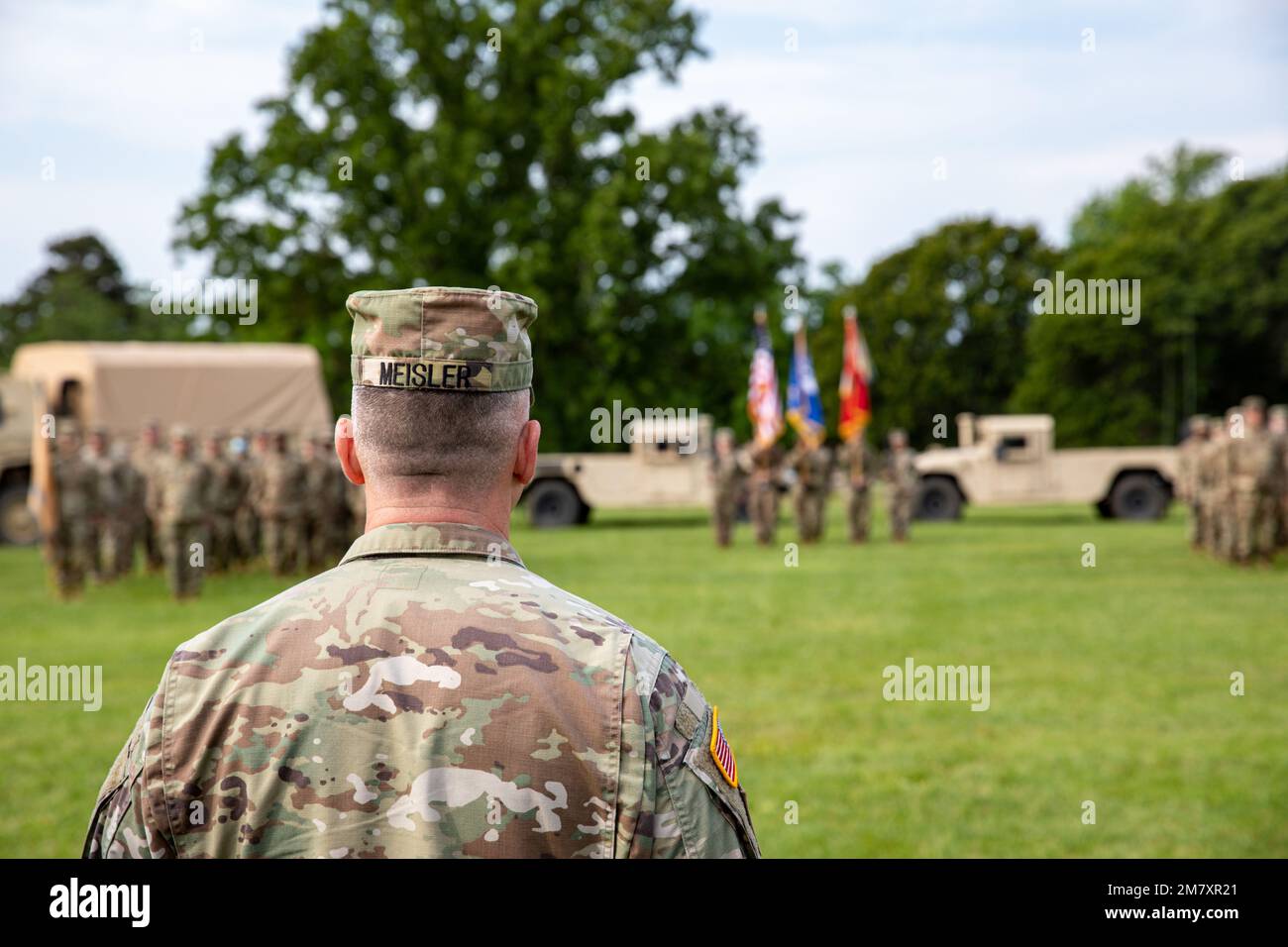 Tough ‘Ombres from the 90th Sustainment Brigade conduct a change of ...
