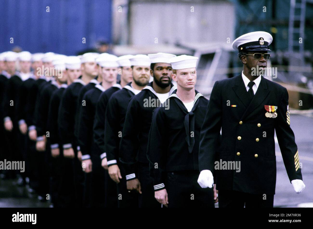 Crewmen aboard the guided missile frigate USS AUBREY FITCH (FFG-34 ...