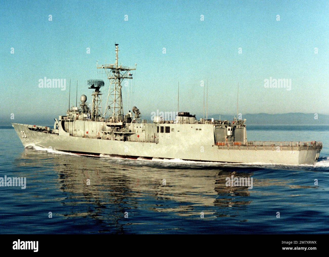 A port quarter view of the Australian frigate SYDNEY (F-03) underway ...