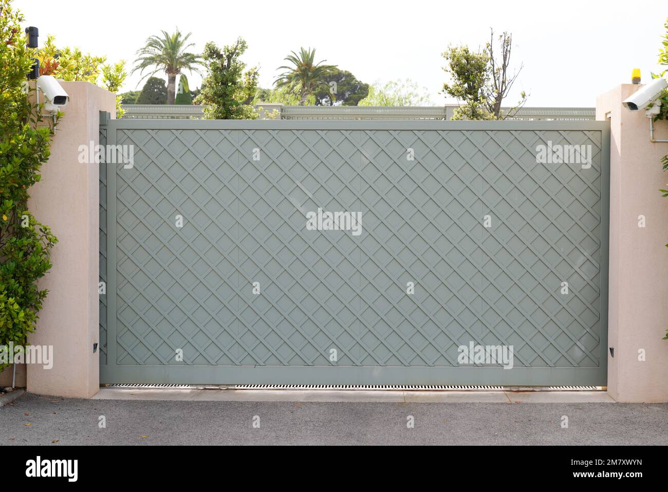 Modern House Sliding Gate Design