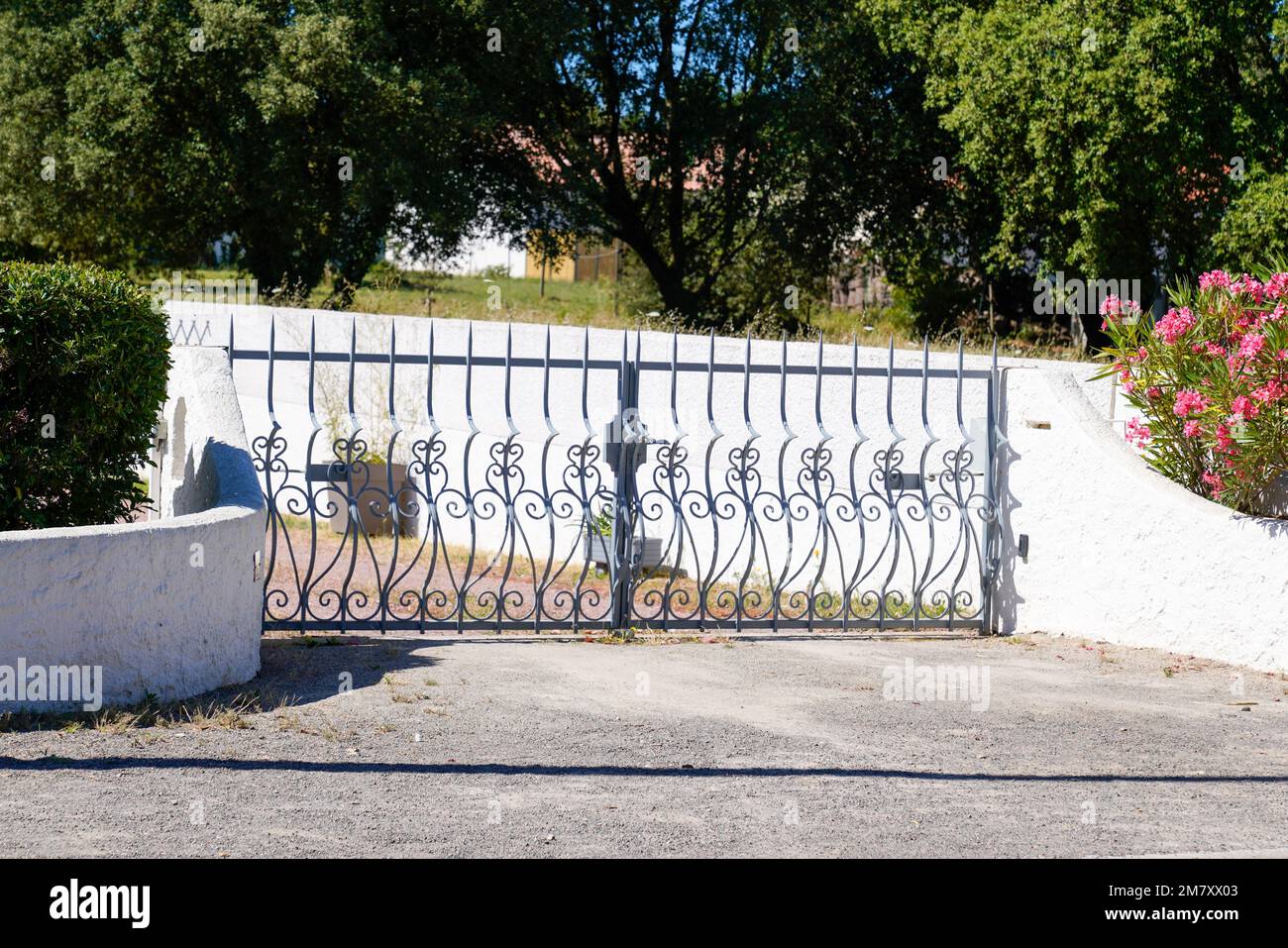 portal black retro classic steel old ancient style gate classical home ...