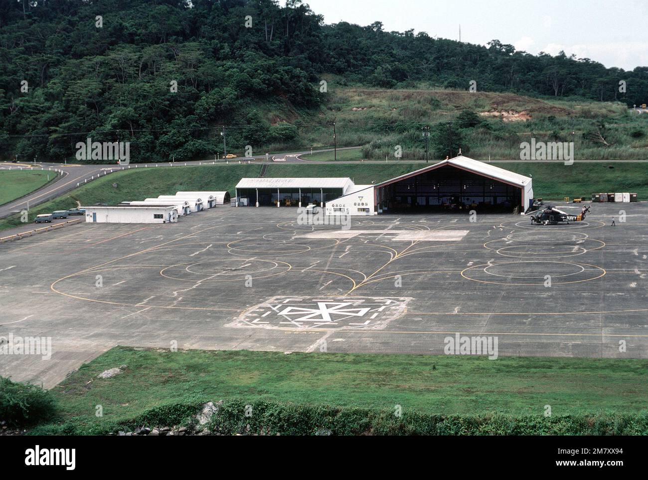 Aerial view of a Light Helicopter Anti-submarine Squadron 31 (HSL-31 ...