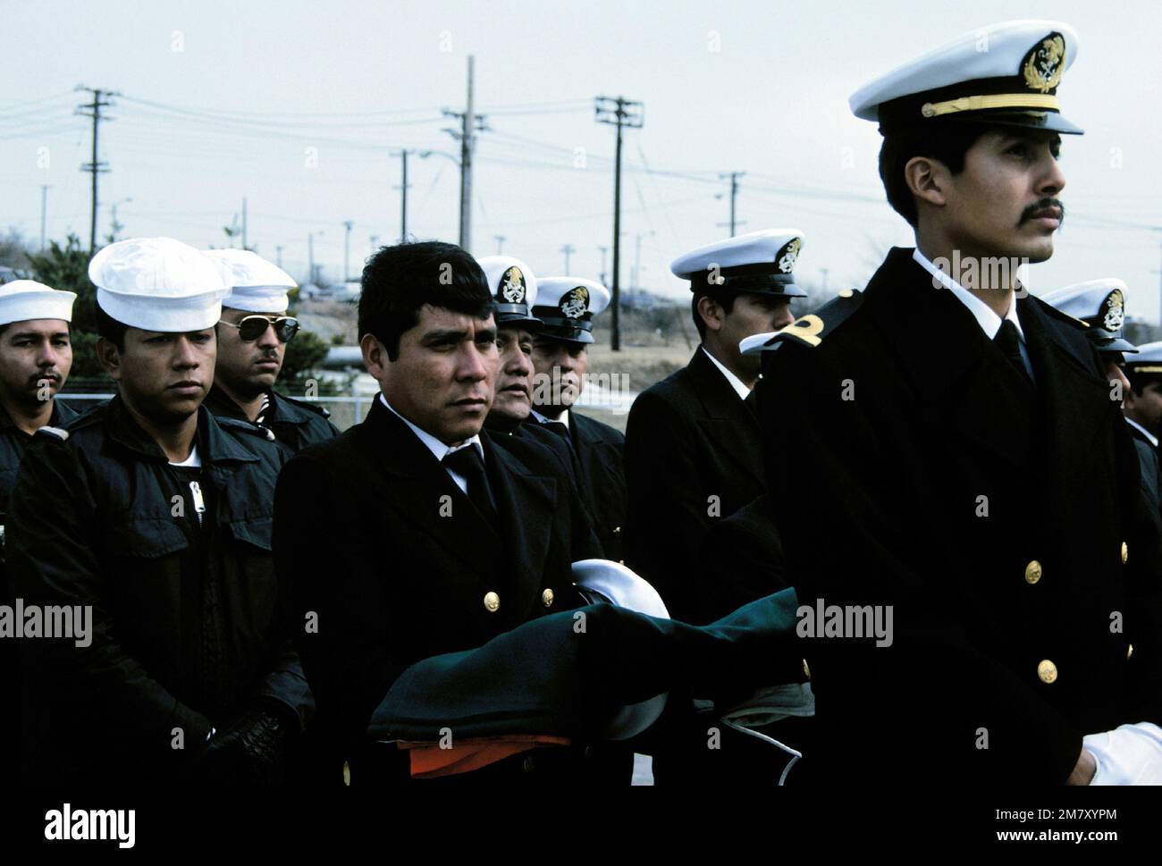 Destroyer uss vogelgesang hi-res stock photography and images - Alamy