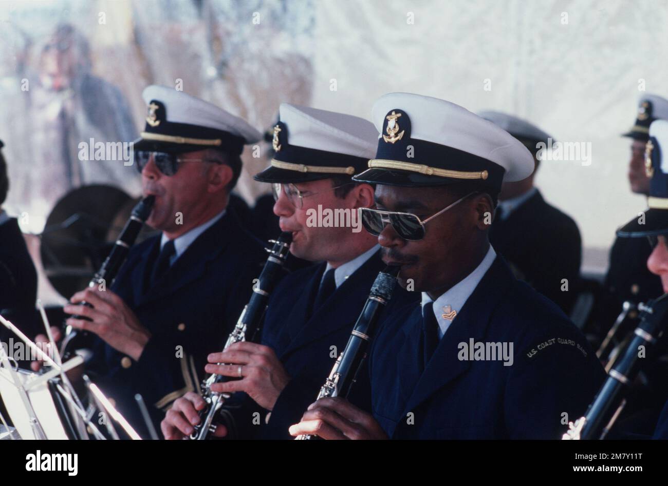 The United States Coast Guard Band plays the national anthem at the ...