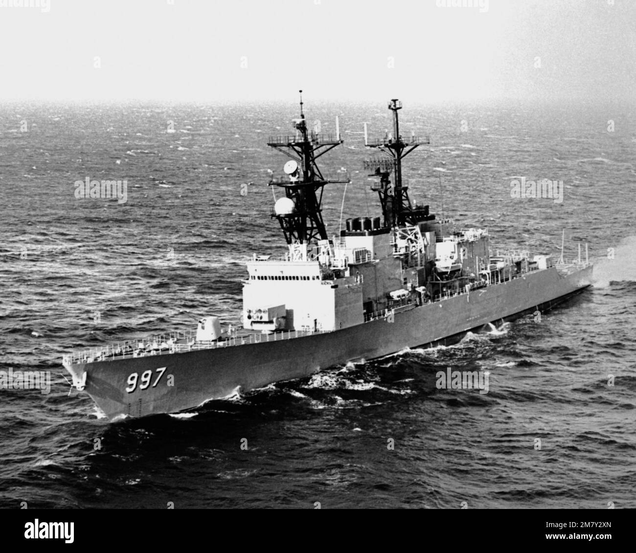 Aerial bow view of the destroyer USS HAYLER (DD-997) underway during ...
