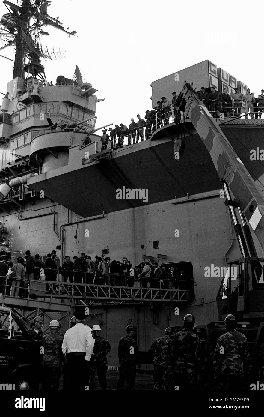 Starboard side view of the amphibious assault ship USS GUAM (LPH-9), as ...