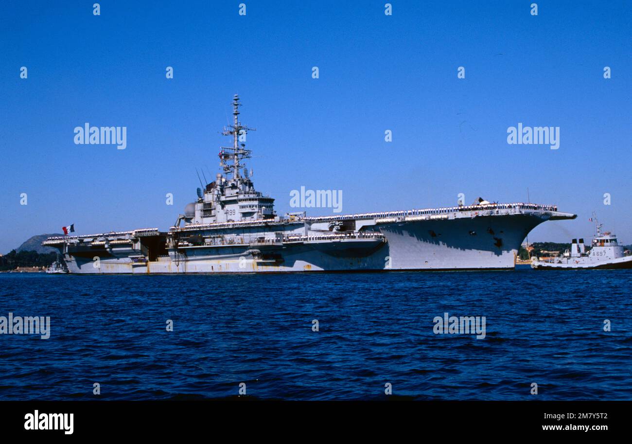 Foch [fɔʃ was the second Clemenceau-class aircraft carrier that served ...