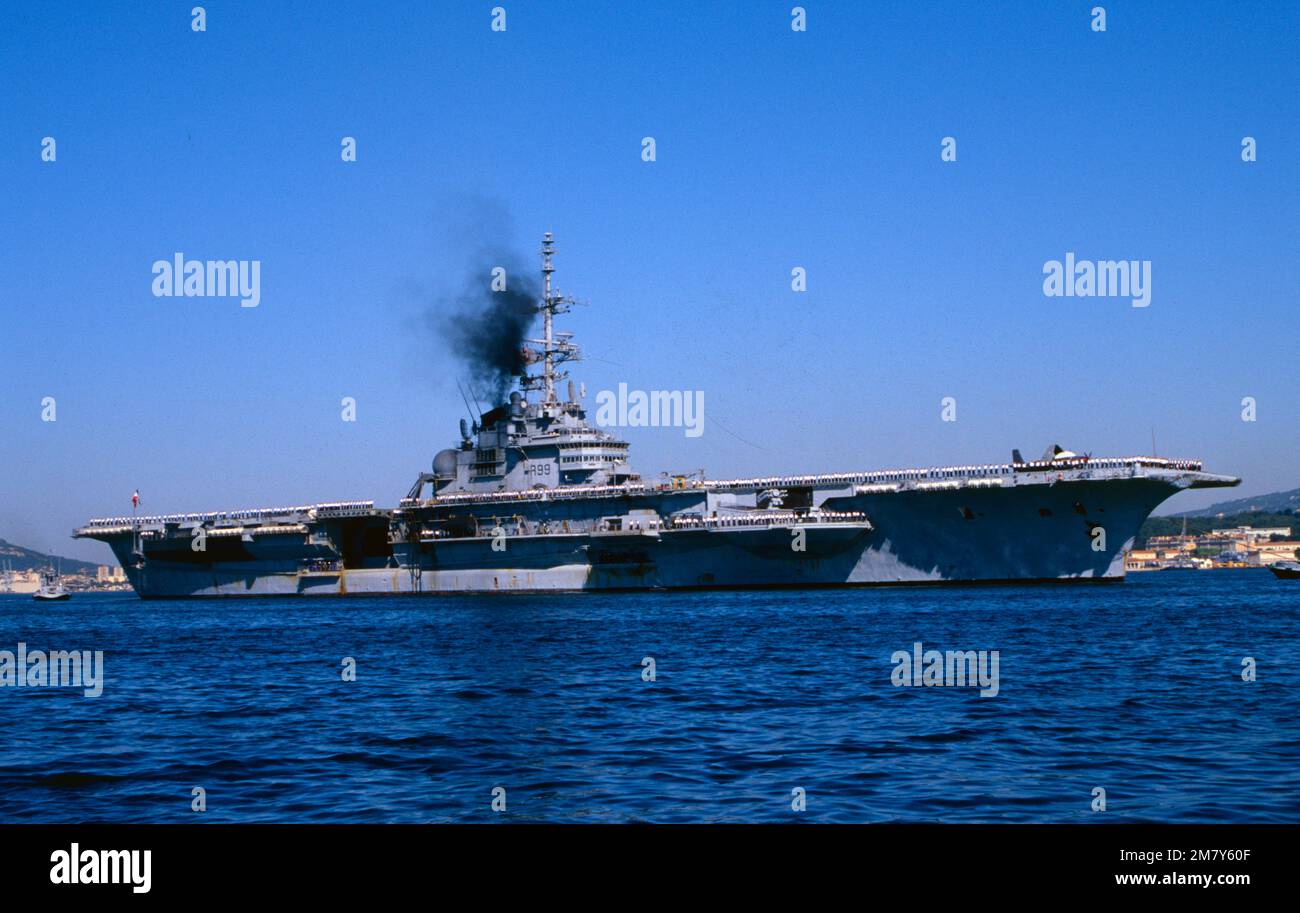 Foch [fɔʃ was the second Clemenceau-class aircraft carrier that served ...