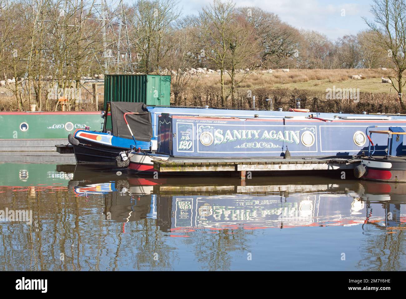 The Macclesfield Canal on a cold winter day at Higher Poynton Cheshire ...