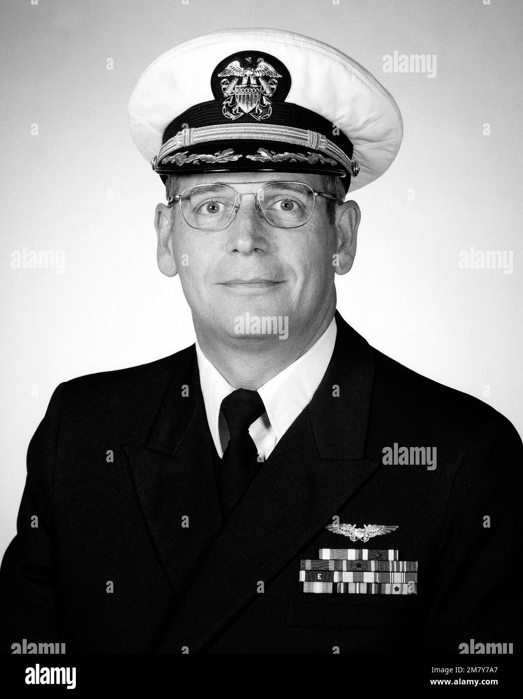 CDR Maurice H. Unger, USN (covered). Country: Unknown Stock Photo - Alamy