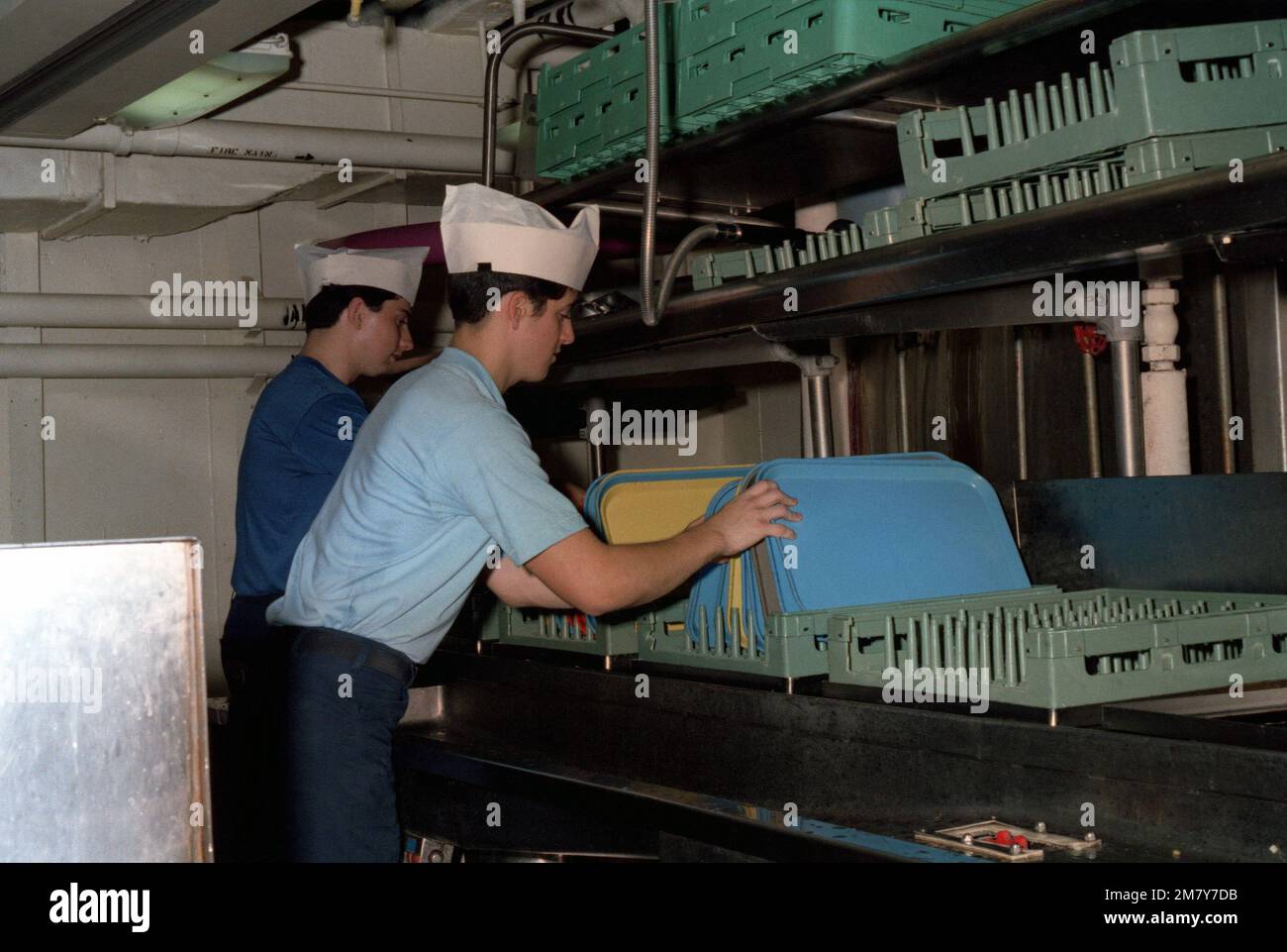 DN-SC-85-07540. Base: USS Enterprise (CVN 65 Stock Photo - Alamy