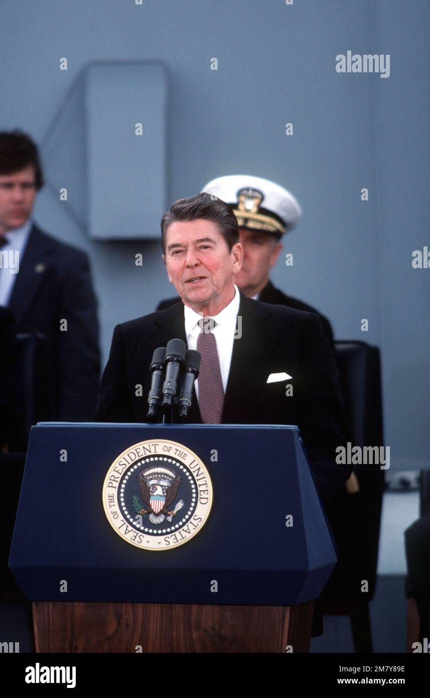 President Ronald Reagan speaks during the recommissioning ceremony for ...