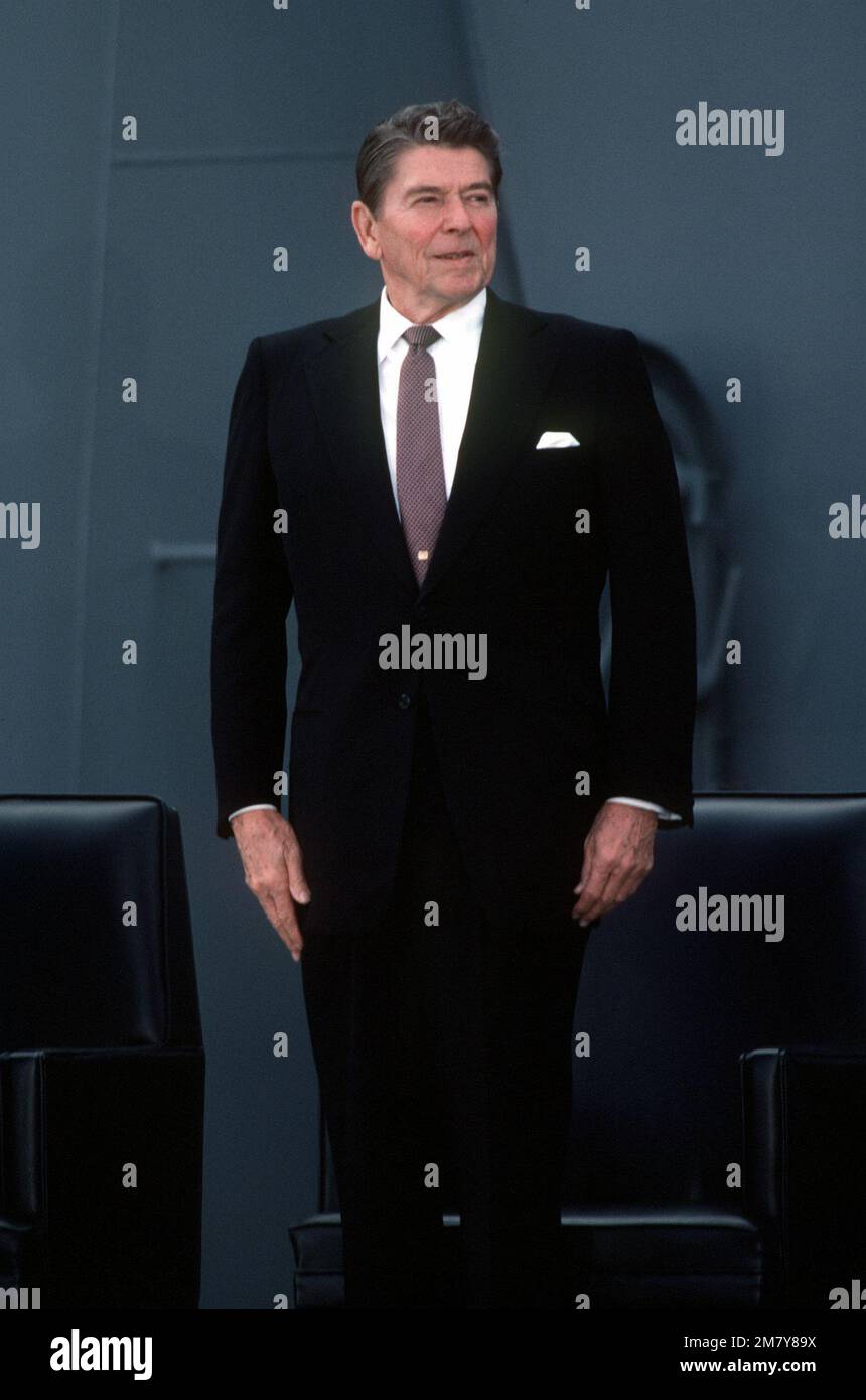 President Ronald Reagan stands during the recommissioning ceremony for ...