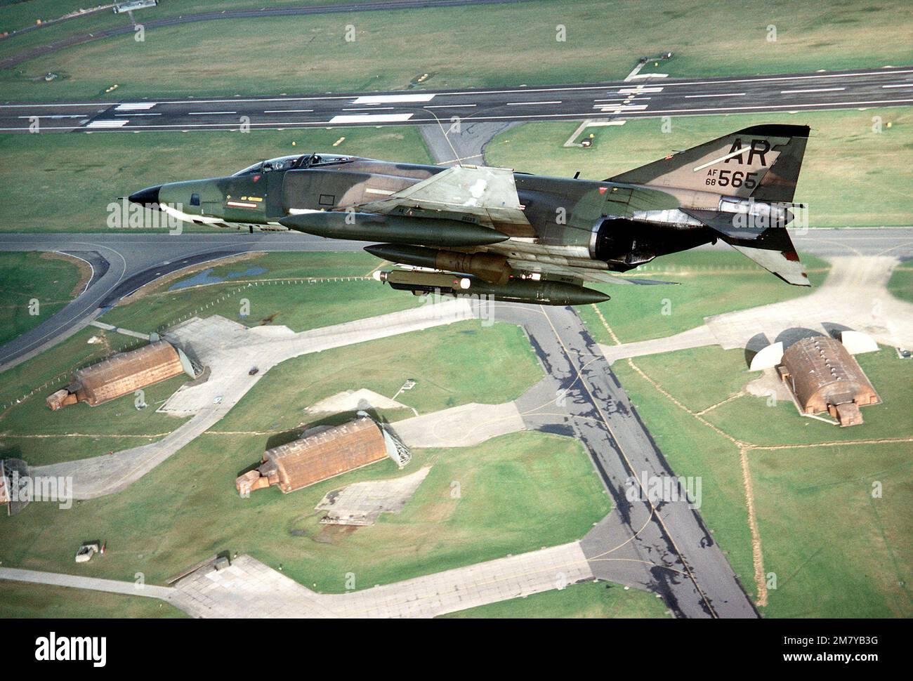 Raf phantom hi-res stock photography and images - Alamy