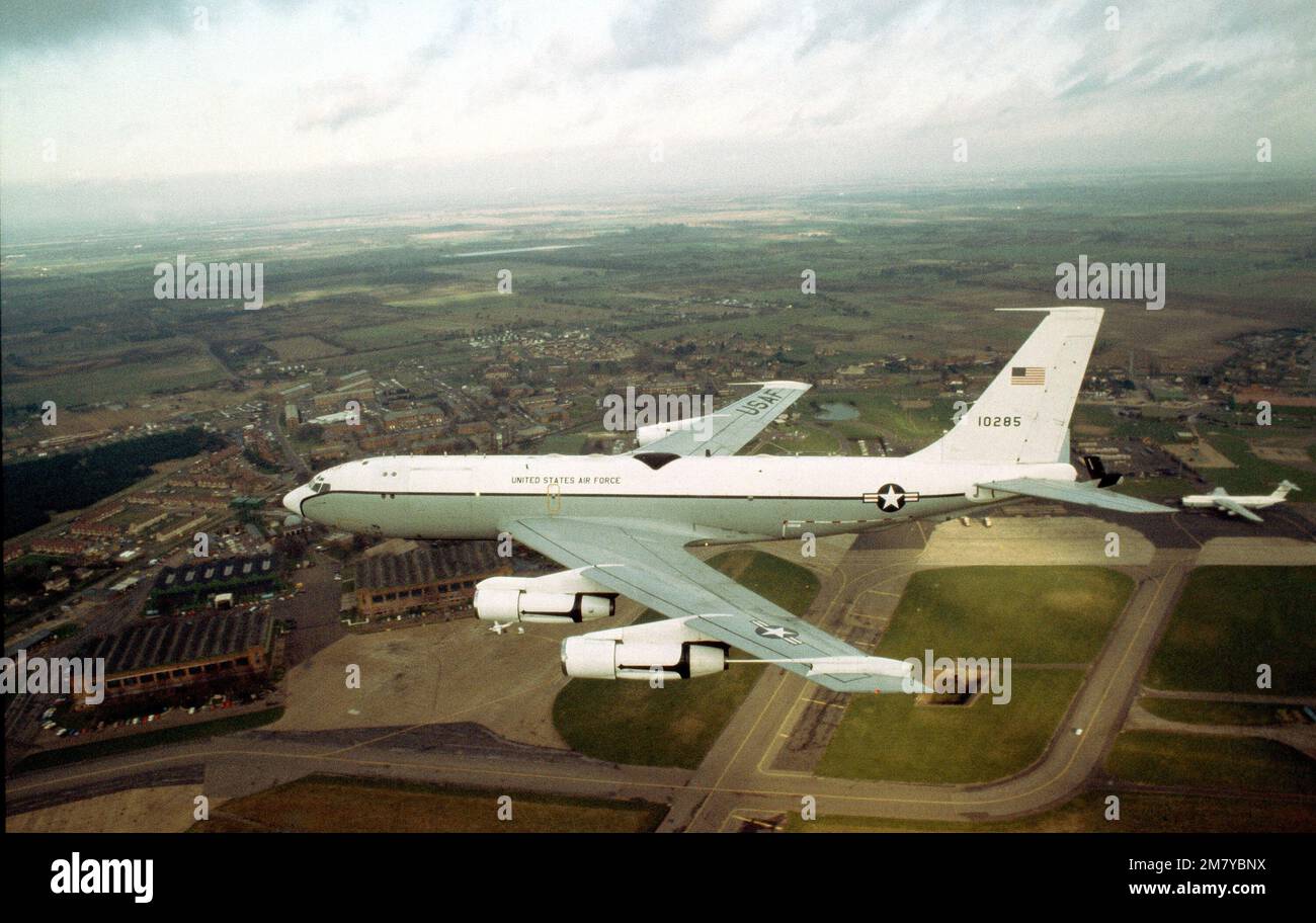 An air-to-air left side view of an EC-135 Stratotanker aircraft flown ...