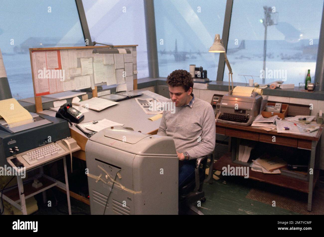 Keflavik station naval hi-res stock photography and images - Alamy