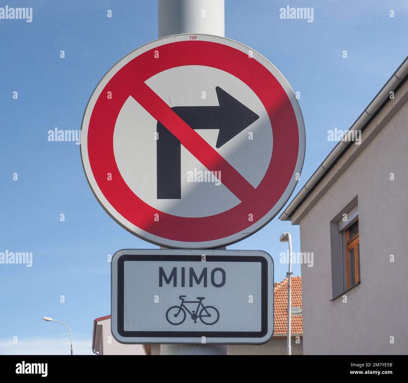 Regulatory signs, no right turn except bikes traffic sign. Mimo ...