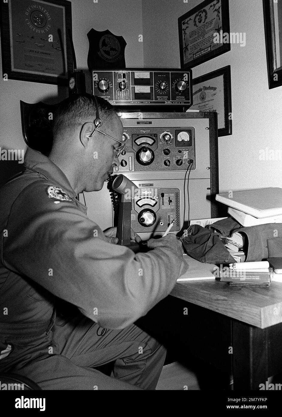 Military amateur radio station hi-res stock photography and images - Alamy