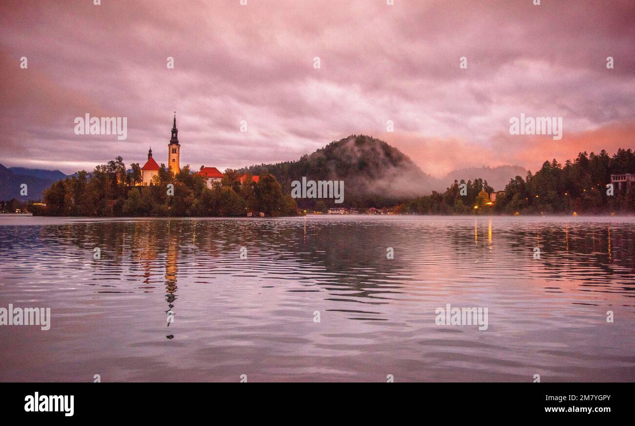 Church of the mother of god on the lake hi-res stock photography and images - Alamy