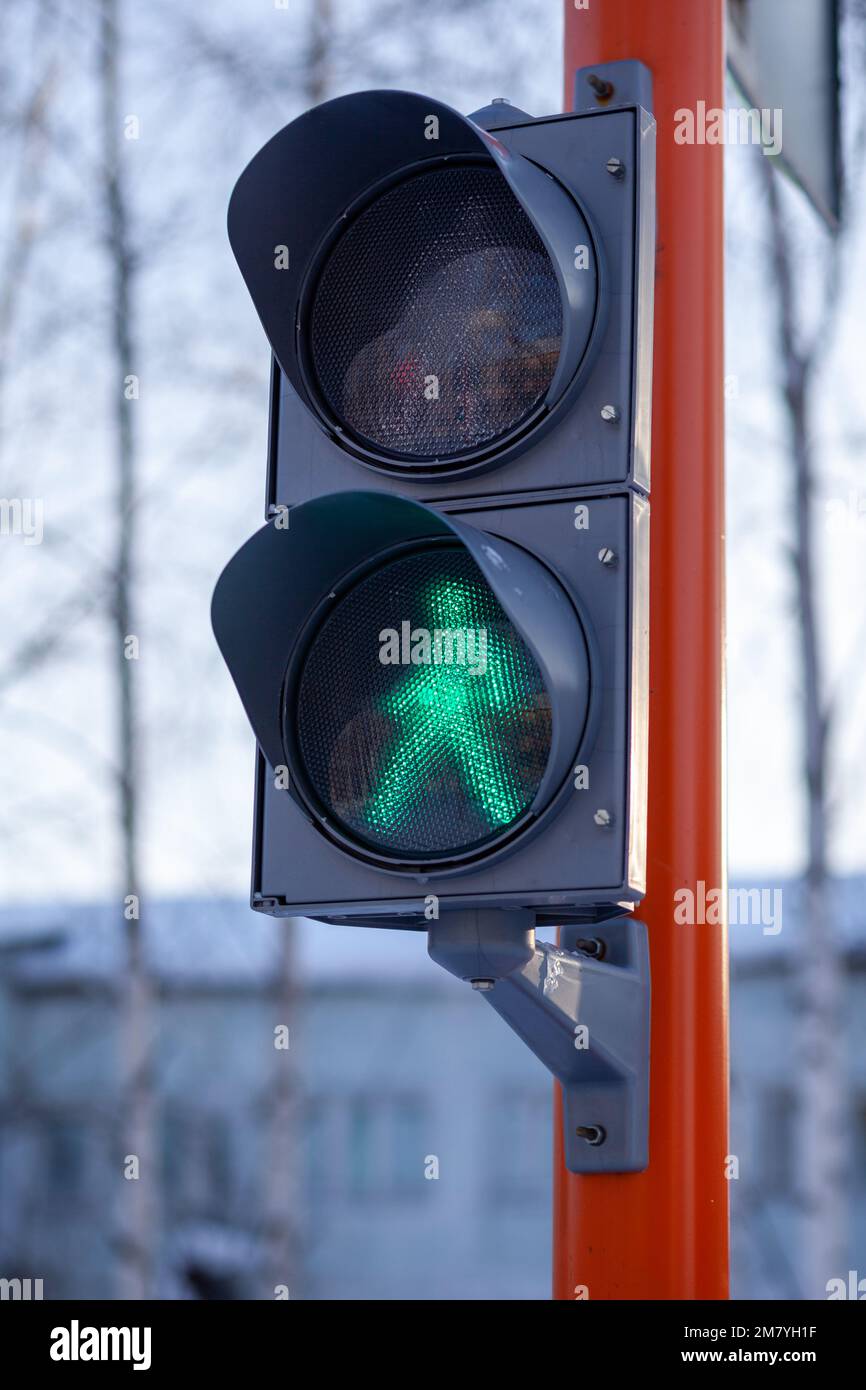 Green light on a pedestrian traffic light hi-res stock photography and ...