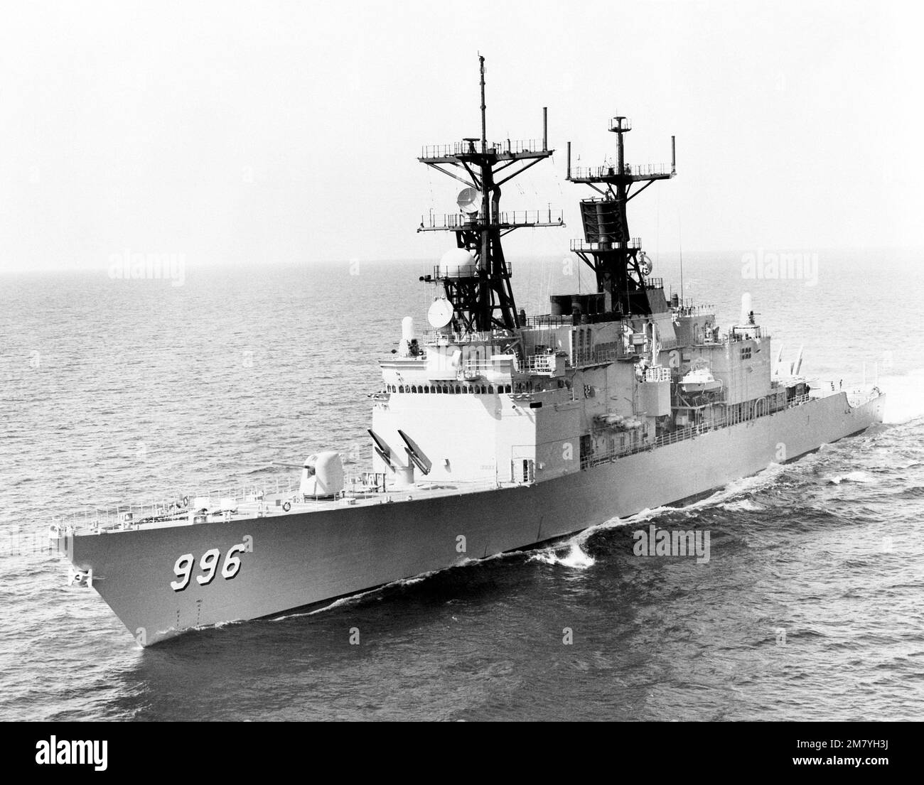 A port bow view of the guided missile destroyer USS CHANDLER (DDG-996 ...