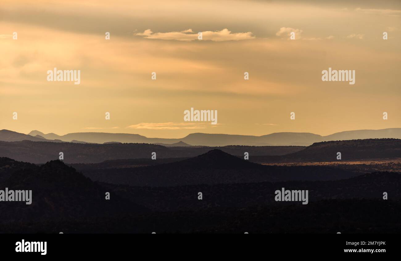 Sedona is an Arizona town surrounded by red-rock buttes, steep canyon ...